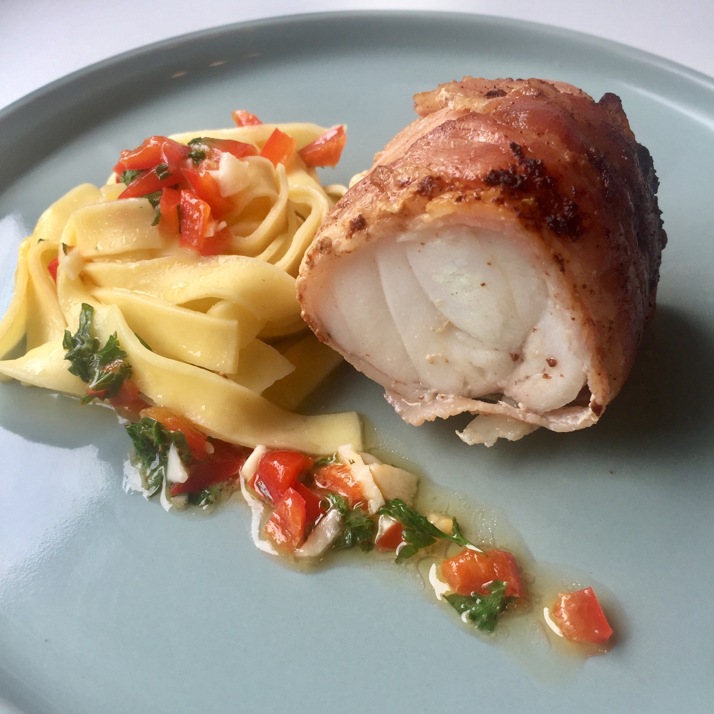 Lotte Rôtie au Lard Fumé et Pâtes fraiches . - Ici on cuisine Plats